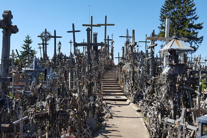 Tour From Riga - Vilnius via Bauska, Rundale, the Hill of Crosses - Discovering Rundale Palace