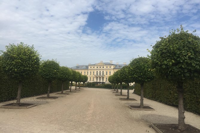 Tour From Vilnius - Riga via the Hill of Crosses, Rundale, Bauska - Customer Reviews and Feedback