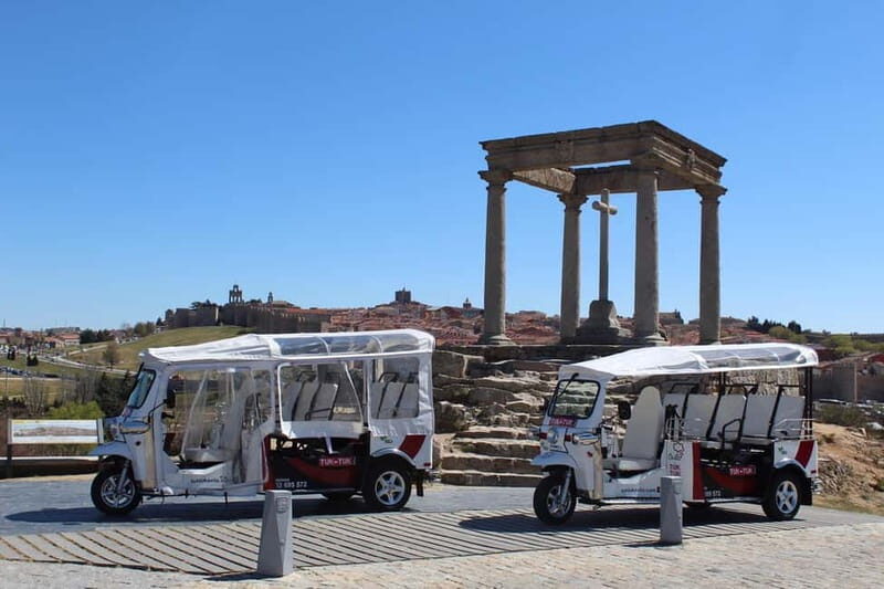 TOUR GUIADO EN TUK TUK POR AVILA 1 HORA - Key Points