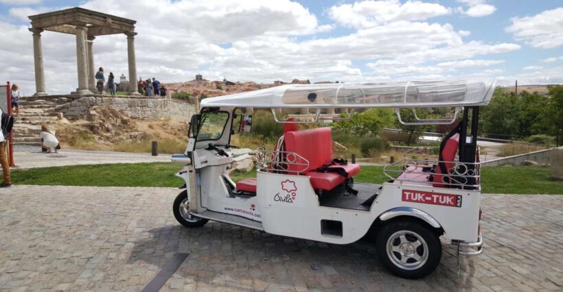 Tour Guiado En Tuk Tuk Recorre Avila De La Forma Mas Comoda - Who Will Love This Tour?