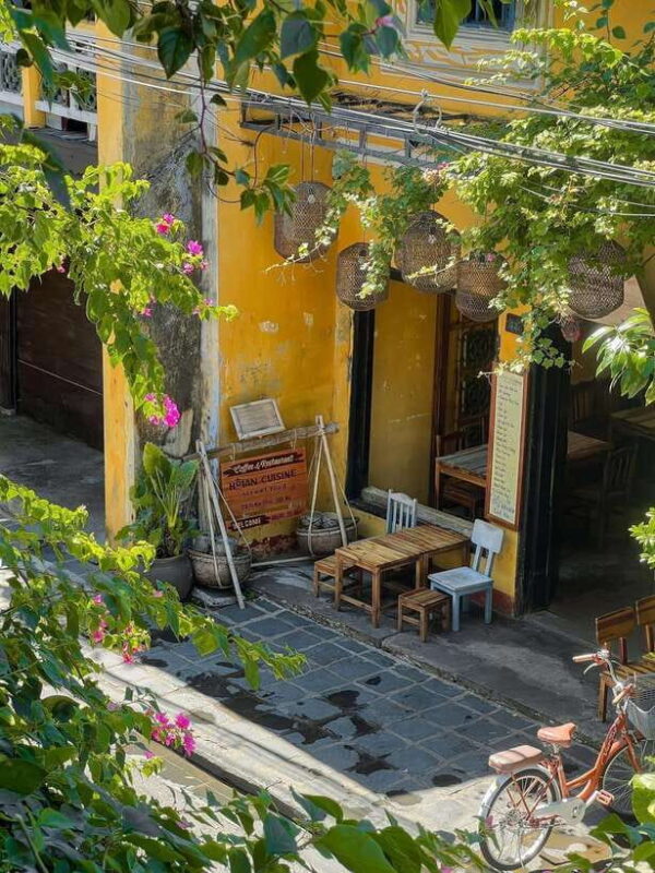 Tour Hoi An ancient town - Flower lanterns - Coconut forest - The Nighttime Lantern Release and Final Moments