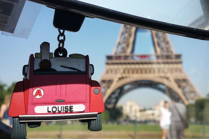 Tour in a Vintage Car With a Parisian - What to Expect From Your Local Guide