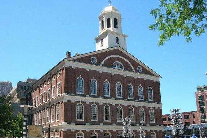 Tour-in-Four -- A Private four hour walking & driving city tour - Pricing and Overall Value