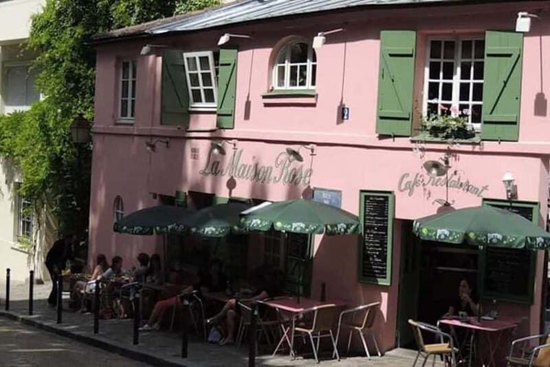 Tour in Italian of the Montmartre district with local guide - An In-Depth Look at the Montmartre Tour Experience