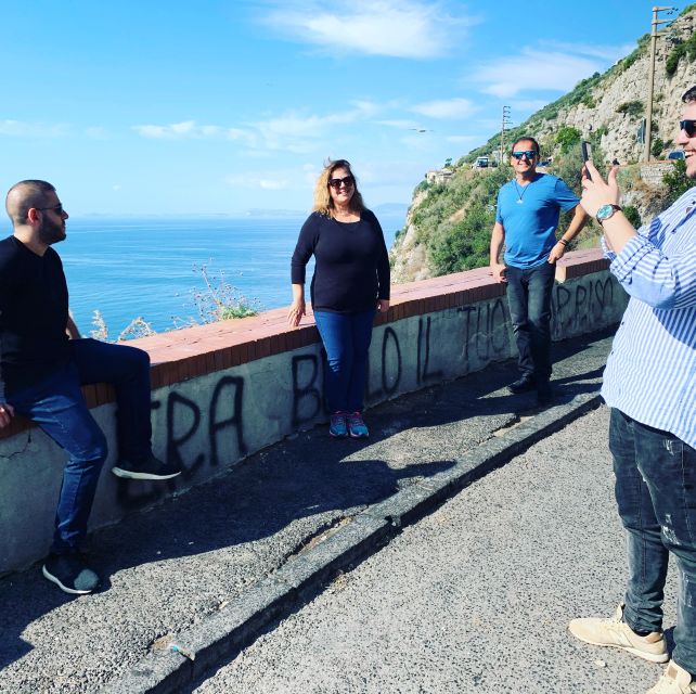 Tour in Minivan Mercedes to Sorrento & Pompeii - Discovering the Wonders of Pompeii