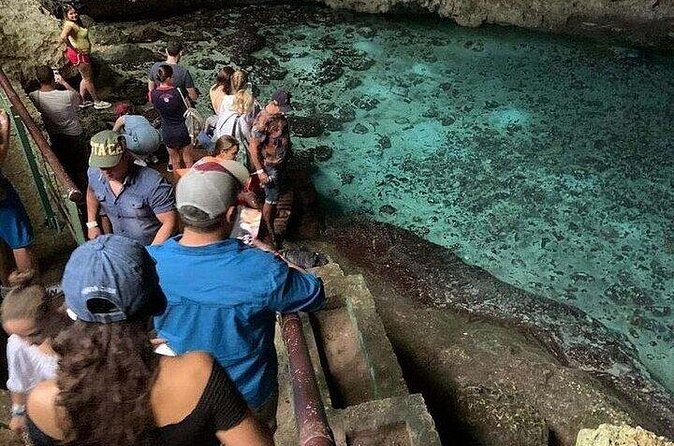 Tour in Santo Domingo from Punta Cana - Visiting Alcázar de Colón