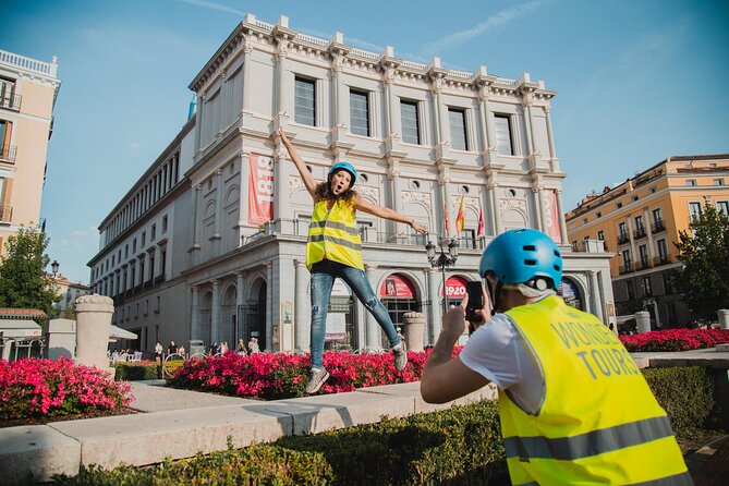 Tour in segway around the city in 1 hour - Riding Experience and Group Size