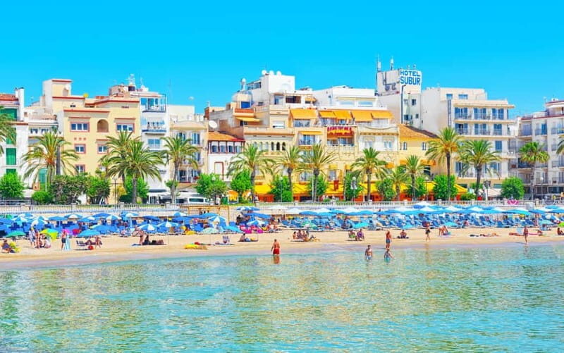 Tour in Sitges ( Bcn): Cultural diversity, tapas and beach - Practical Details and Value