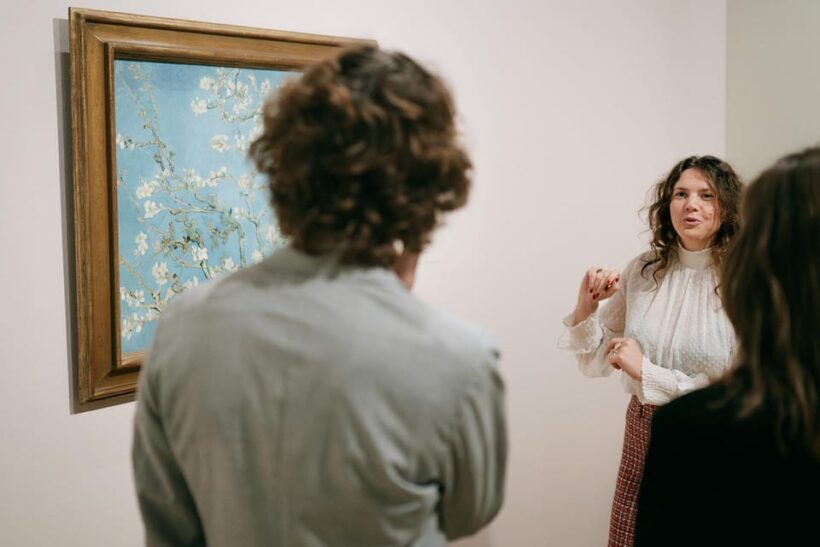 Tour in Spanish: Van Gogh Museum Private Tour - The Experience in Detail
