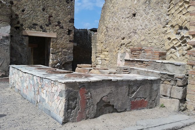 Tour in the Ruins of Herculaneum With an Archaeologist - Uncovering the History With an Archaeologist