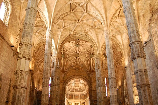 Tour LISBON (full day) - An In-Depth Look at the Lisbon Full-Day Tour