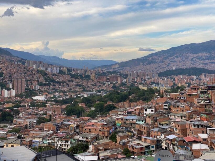 Tour Medellín: Commune13 and Pablo Escobar + Rooftop - The Sum Up: Who Is This Tour Best For?