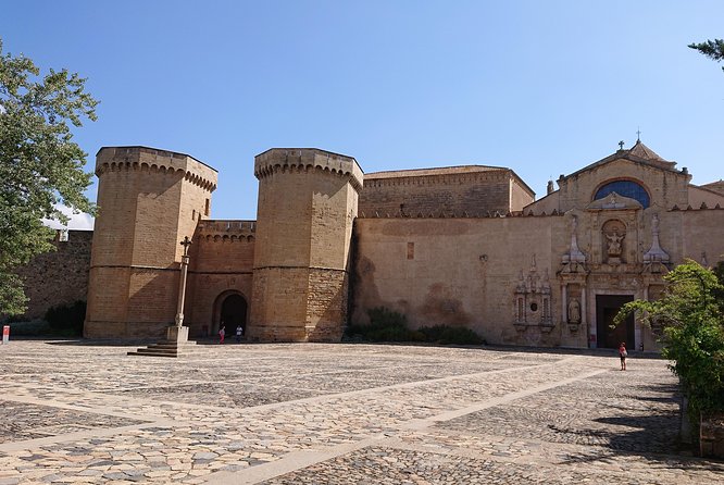 Tour monastery Poblet with hotel pickup - Who Is This Tour Best For?