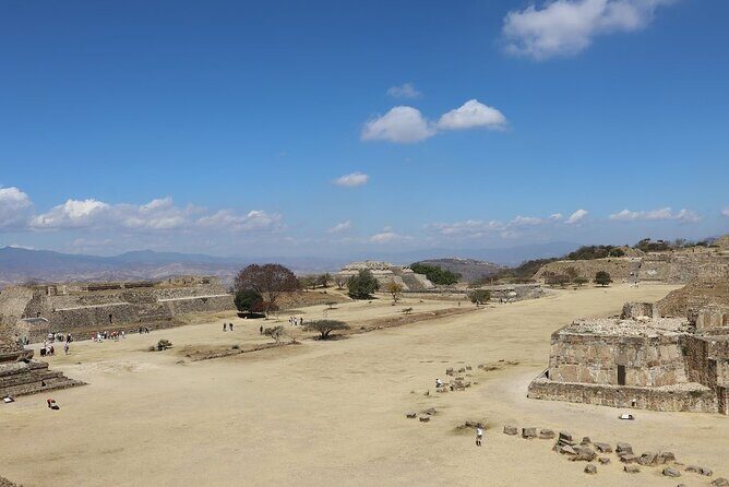 Tour Monte Albán "clasico" - Crafts and Artisan Workshops: A Glimpse into Local Traditions