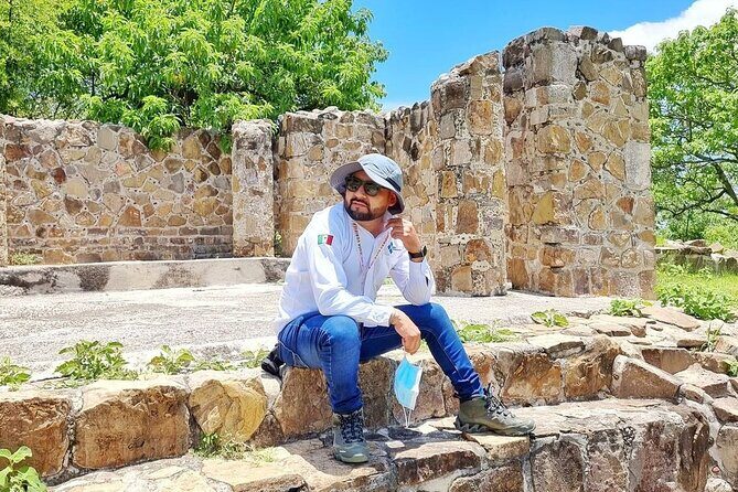Tour Monte Albán, Hierve el agua, Teotitlán Del Valle and Mezcal - Authentic Experiences and the Value of Guided Tours