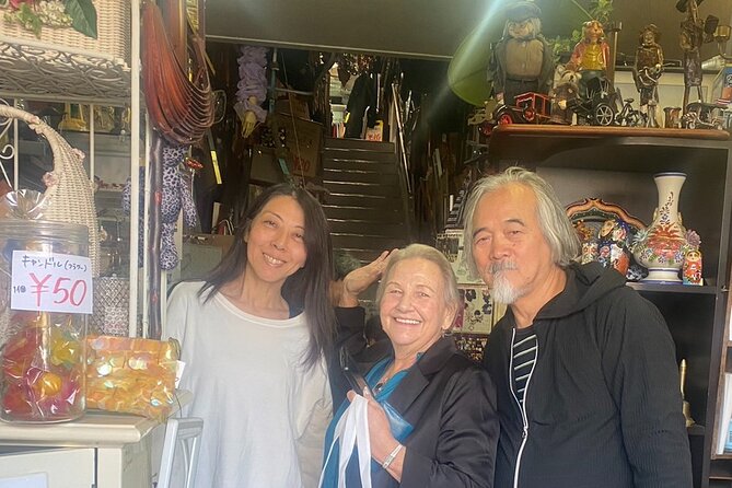 Tour of Antique Shops, Cultural Stores Known Only to the Locals - Meeting and Pickup Information