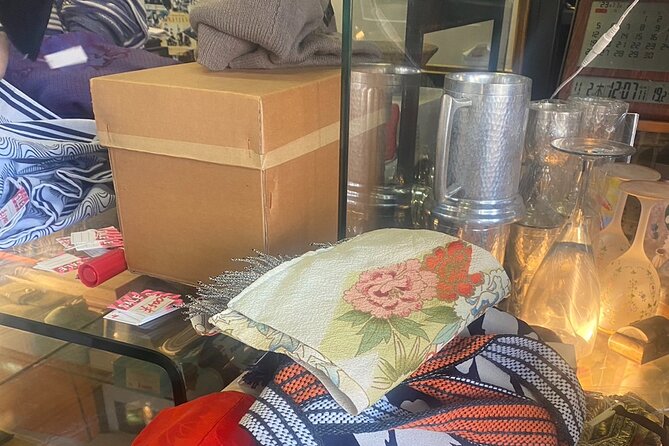 Tour of Antique Shops, Cultural Stores Known Only to the Locals - Exploring Nagoyas Hidden Gems