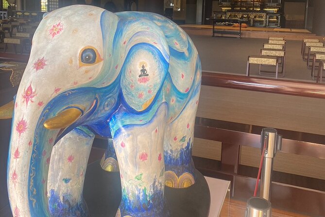 Tour of Antique Shops, Cultural Stores Known Only to the Locals - Taking in the Local Community