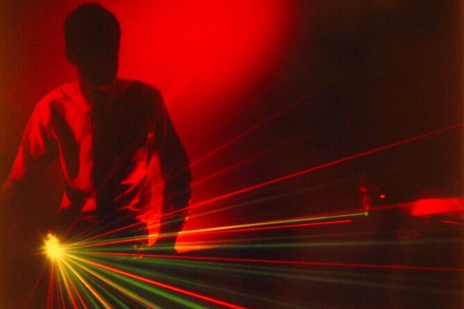 Tour of Dr. Laser's Holographic Studios and Laser Lab - Who Should Consider This Tour?