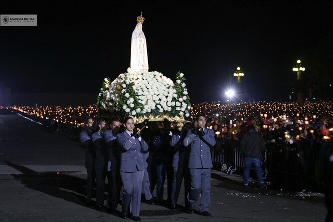 Tour of Fátima and Home of the Shepherds - FAQs