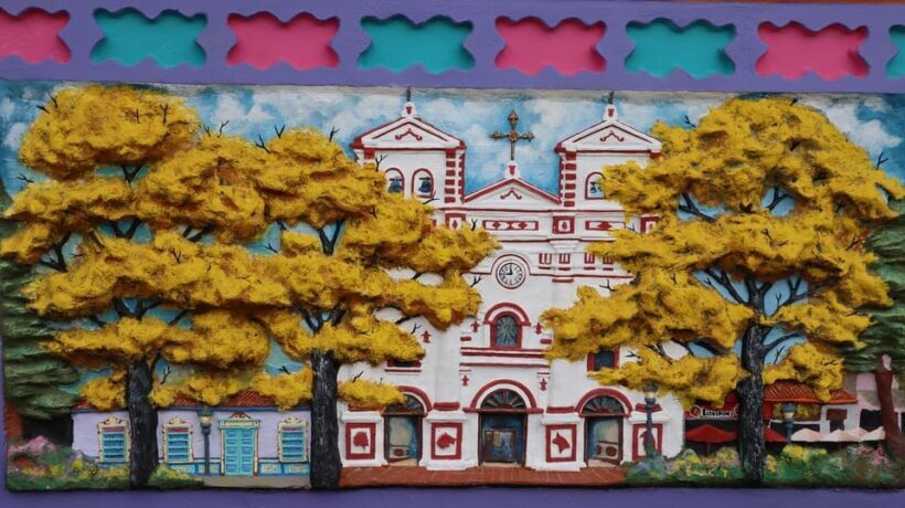 Tour of Guatape by Tuk Tuk 20min - Lunch and drink. - The Sum Up