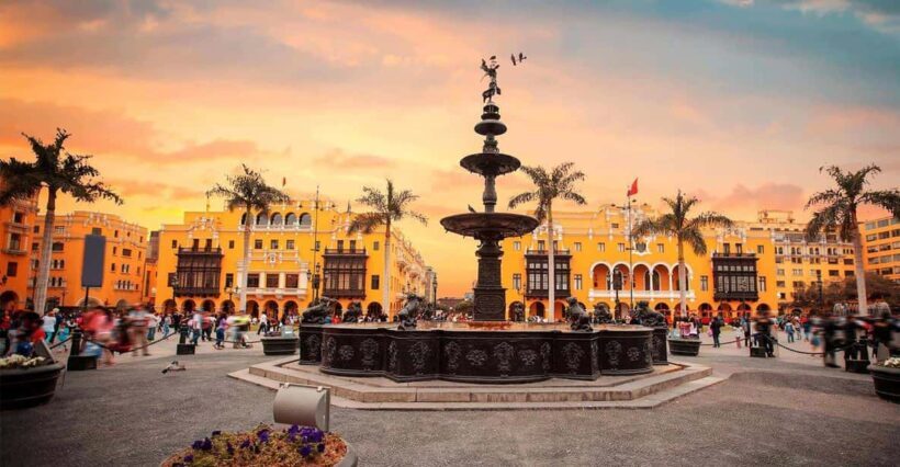 Tour of Lima including a visit to the Magical Water Circuit - An In-Depth Look at the Tour of Lima including the Magical Water Circuit