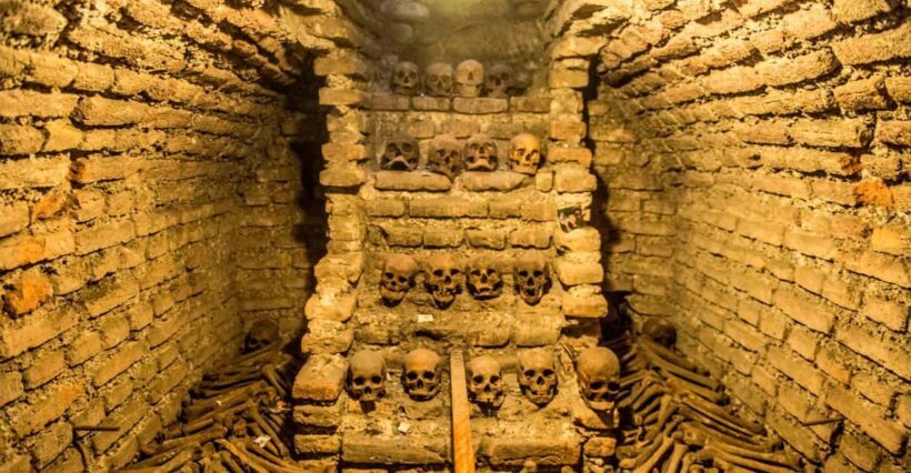 Tour of Lima with a visit to the catacombs of San Francisco. - Key Points