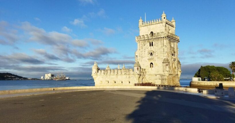 Tour of Lisbon monuments and viewpoints - What to Expect from This Lisbon Tour