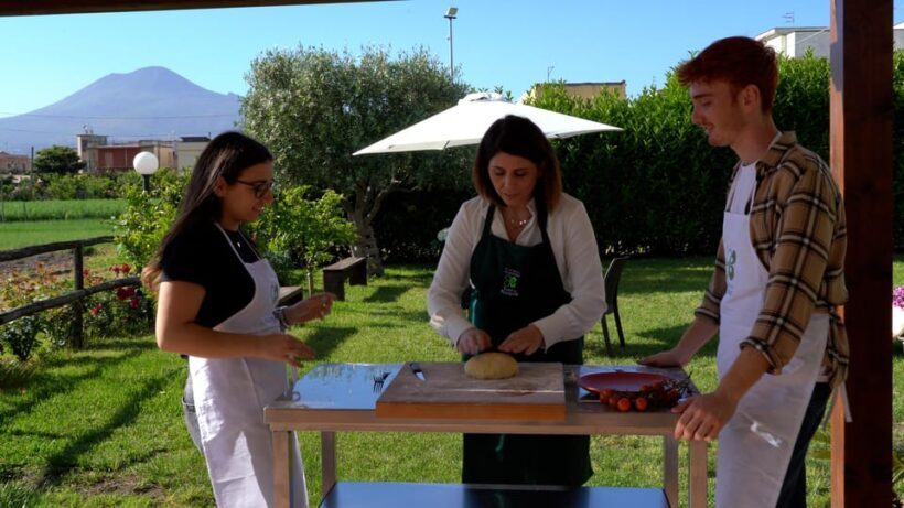 Tour of Pompeii & Cooking Class on the Slopes of Mt Vesuvius - Exploring Pompeii with a Personal Touch