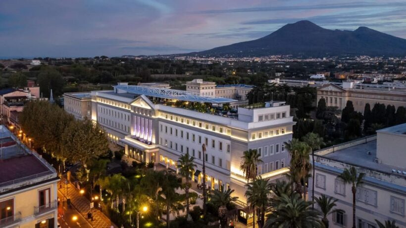 Tour of Pompeii excavations and Sorrento from Naples - Key Points