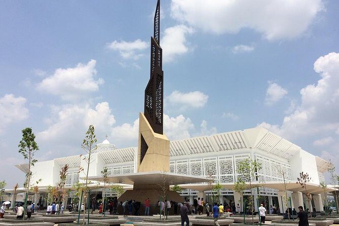 Tour of Putrajaya - Who Should Consider This Tour?