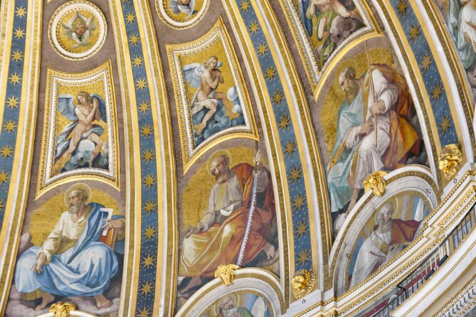 Tour of St Peter's Basilica with Dome Climb and Grottoes in a Small Group - The Climb to the Dome: A Breathtaking Adventure