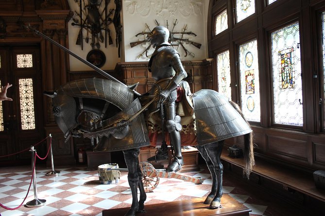 Tour of the 3 Castles: Bran, Rasnov, and Peles in Spanish (Native Spanish Guide). - Photography Opportunities