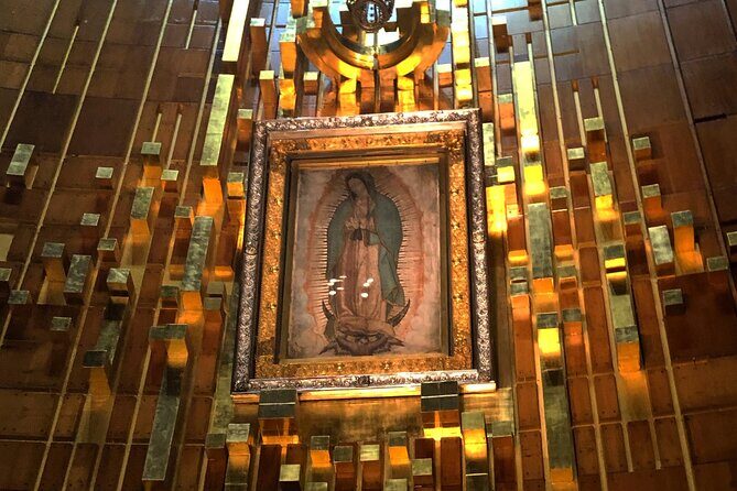 Tour of the Basilica of Guadalupe with Plaza de las Tres Culturas - Practical Considerations