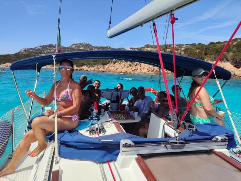 Tour of the islands of the archipelago with lunch and drinks - The Sum Up: Who Will Love This Tour?
