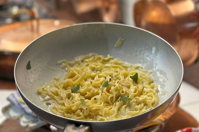 Tour of the Sorrento Hills With Cooking Lessons - Exploring the Region