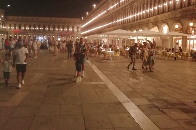 Tour of Venice Between Art, History, Legend and Secrets - Exploring the Legendary Secrets of Venice