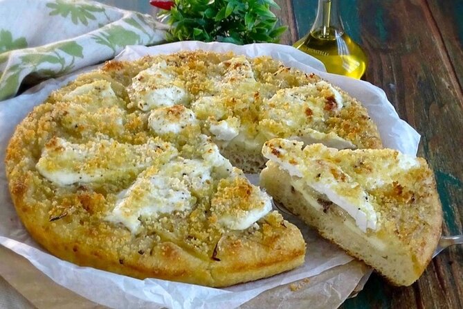 Tour of Villa Palagonia and Street Food itinerary in Bagheria - Discovering Palazzu Cutò and Piazza Stazione