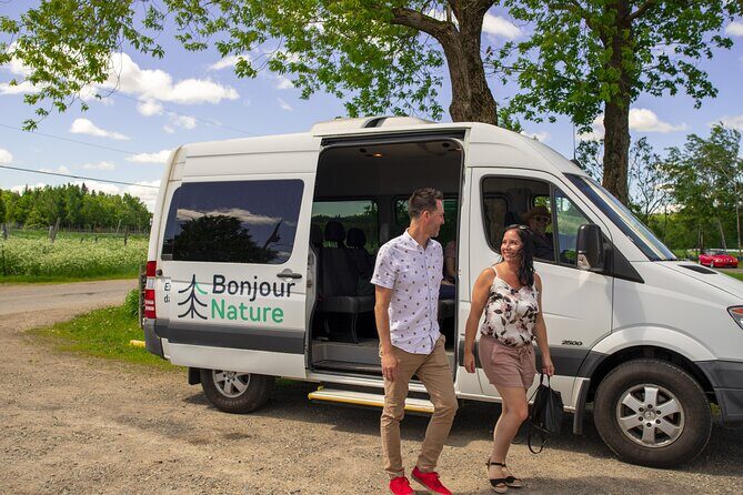 Tour Off Montreal - Guide and Personal Touch