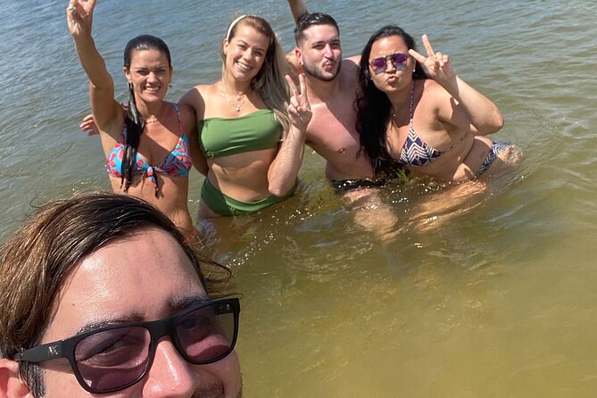 Tour on Forte and Guarajuba Beaches, Leaving Salvador-Bahia - Highlights of Forte Beach