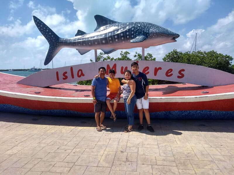 Tour on Isla Mujeres Catamaran - FAQs