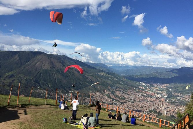 Tour Paragliding - Safety and Professionalism