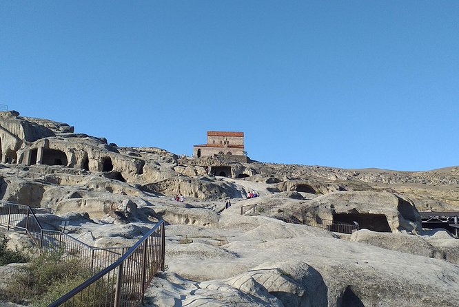 Tour Planning in Georgia - Navigating Transportation and Pickup Options