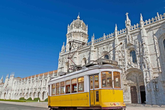 Tour Portugal 5 Days - Exploring Lisbon