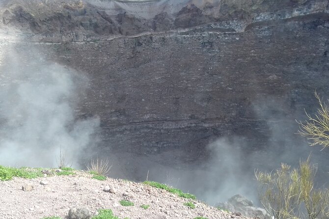 Tour Positano & Sorrento with a lunch stop - Practical Tips for Travelers