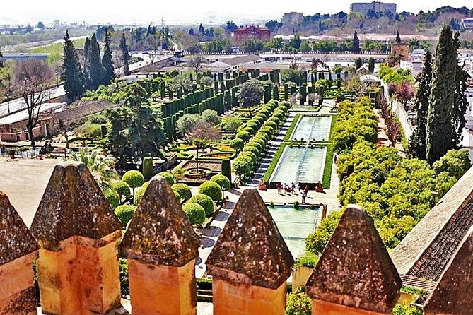 Tour pour la mosquée, l'Alcazar et le quartier juif - Key Points