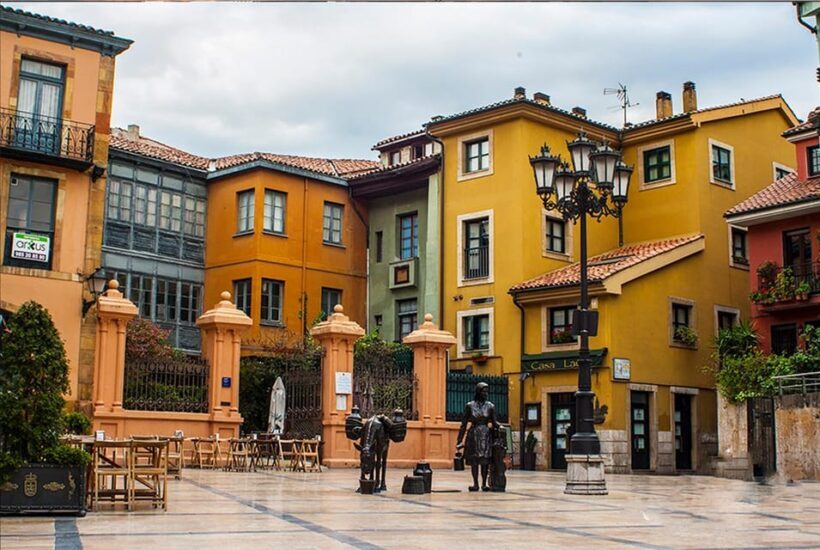 Tour privado por Oviedo - Exploring Oviedo with a Private Guide: An In-Depth Review