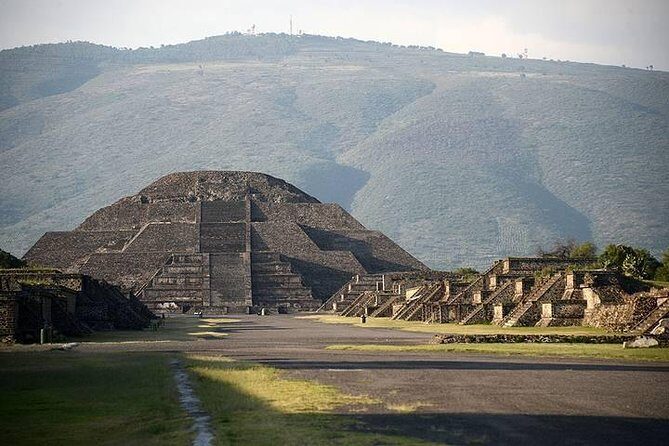 Tour Teotihuacan and Guadalupano Sanctuary - Why This Tour Works for Different Travelers