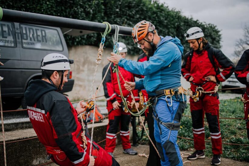 TOUR THE UNDERGROUND WITH NO EXPERIENCE REQUIRED Abseil tour - Practical Details and Considerations
