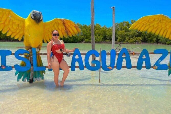 Tour to Agua Azul Island Departure from Merida to Yucatan - Discovering Agua Azul Island and Puerto Progreso: A Detailed Look